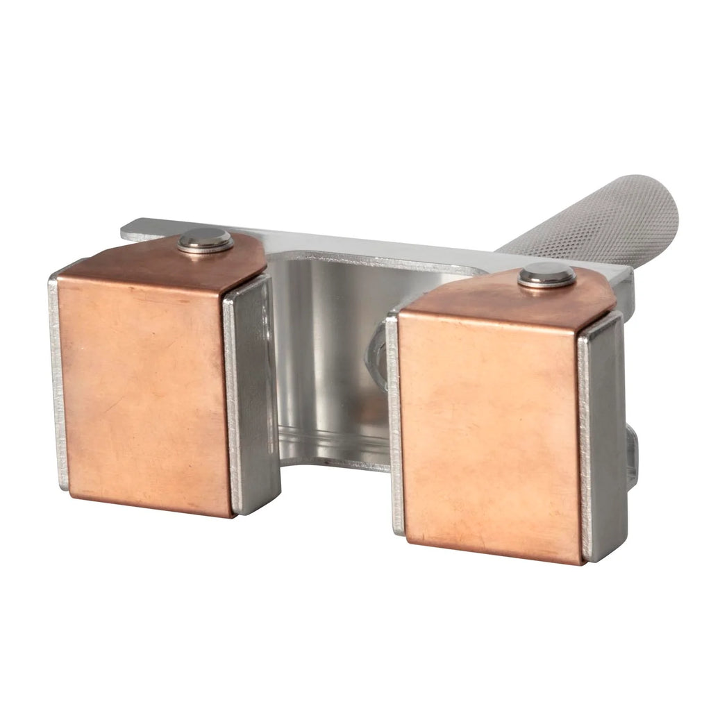 Shop Strong Hand Hi-Temp Grounding Magnetic V-Pad | Canada Welding Supply